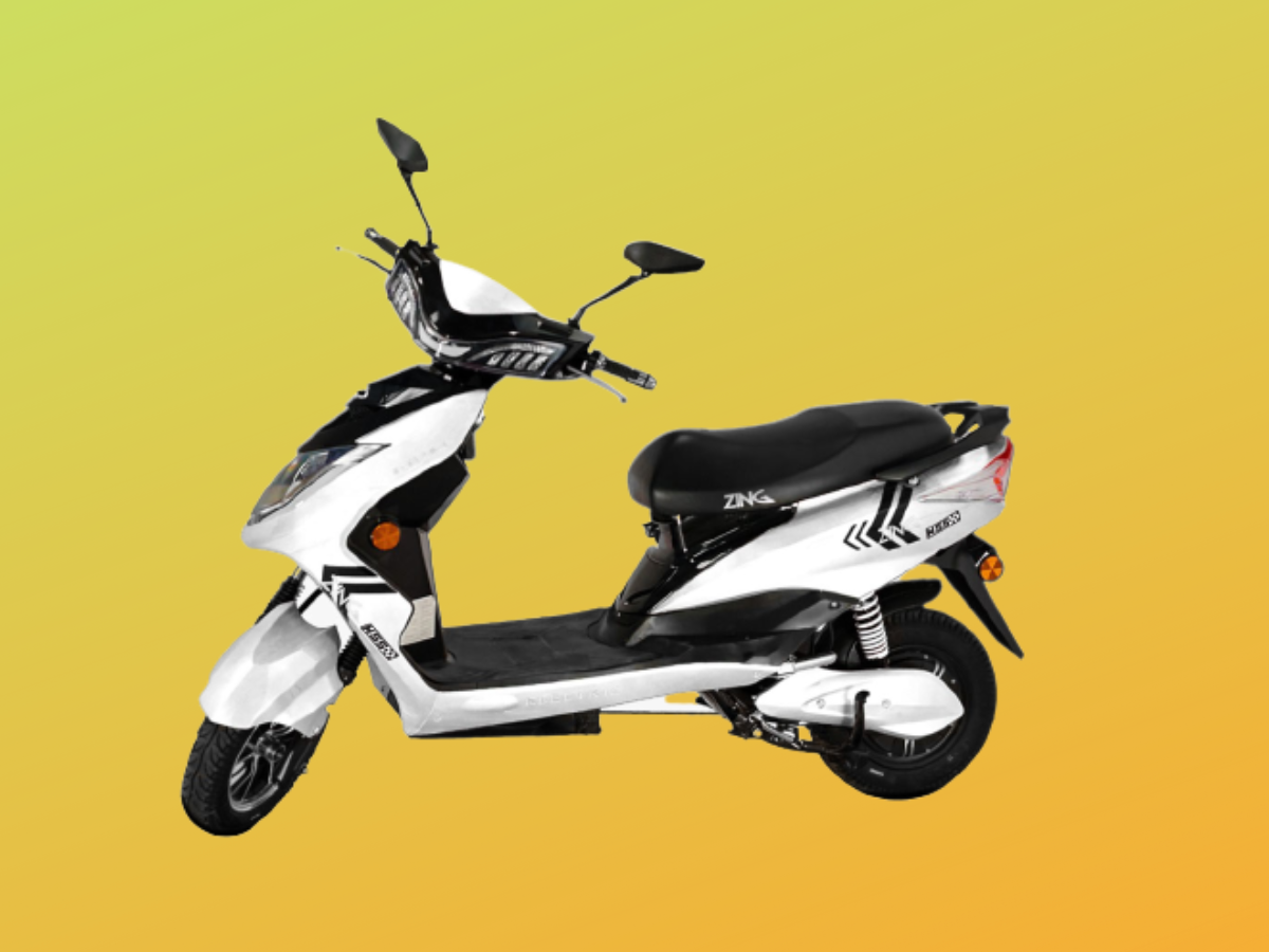 Kinetic Green’s Zing is an electric scooter that offers a 125km range